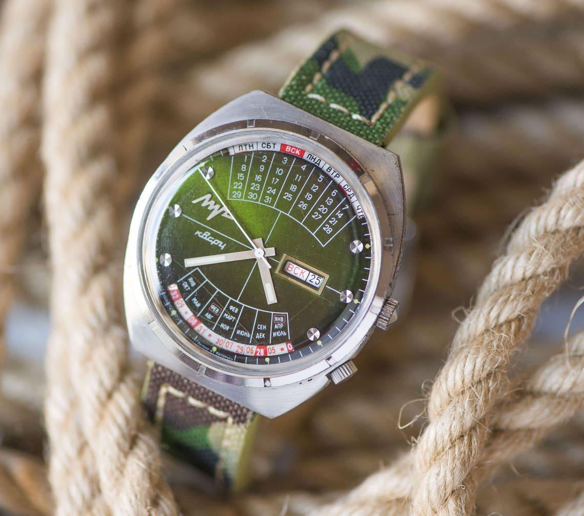 Men's Watch Quartz, Forest Green Watch Chunky, Perpetual Calendar Guy's ...