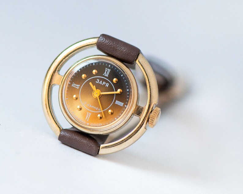 Avant-garde Watch for Women Gold Plated Dawn Vintage Modern - Etsy