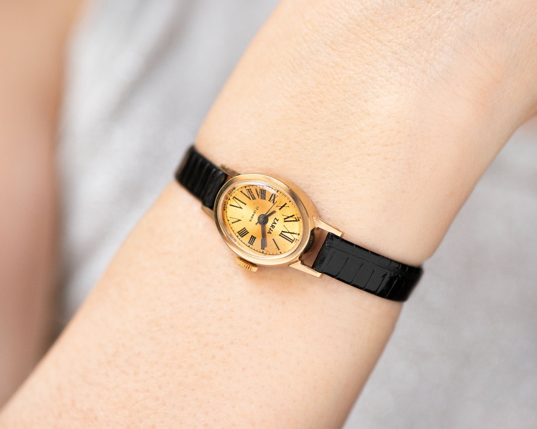 Tiny Women's Watch Oval Dial Gold Plated Lady Watch Dawn - Etsy