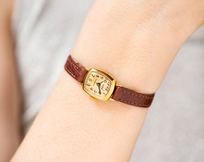 Small Wristwatch for Women Dawn Gold Plated, Rectangular Lady Watch ...