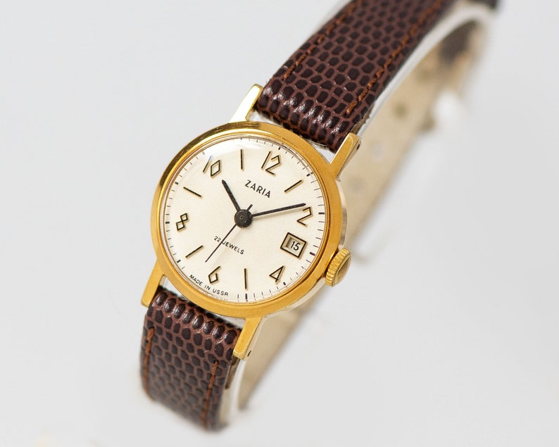 Retro Dial Women Watch Dawn With Date Window, Vintage Gold Plated Watch ...