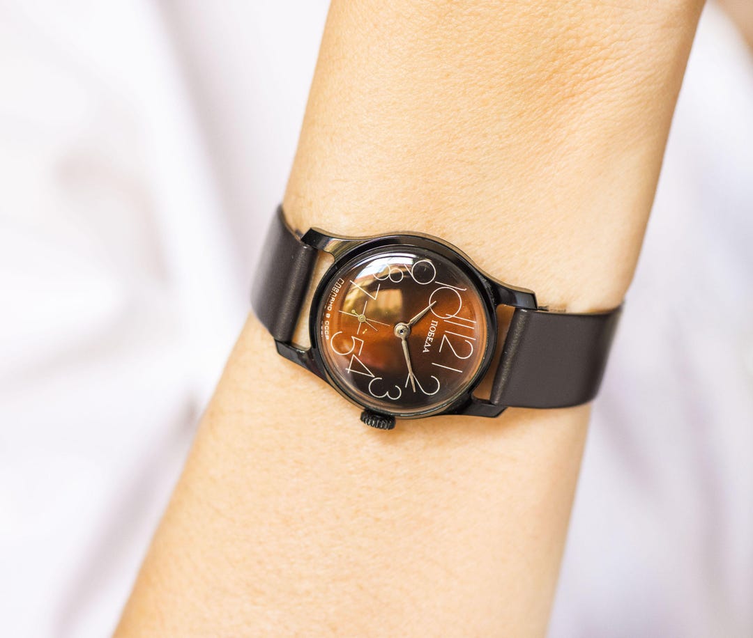 Wristwatch Tomboy 80s Pobeda Victory, Black Round Watch Teen Gift ...
