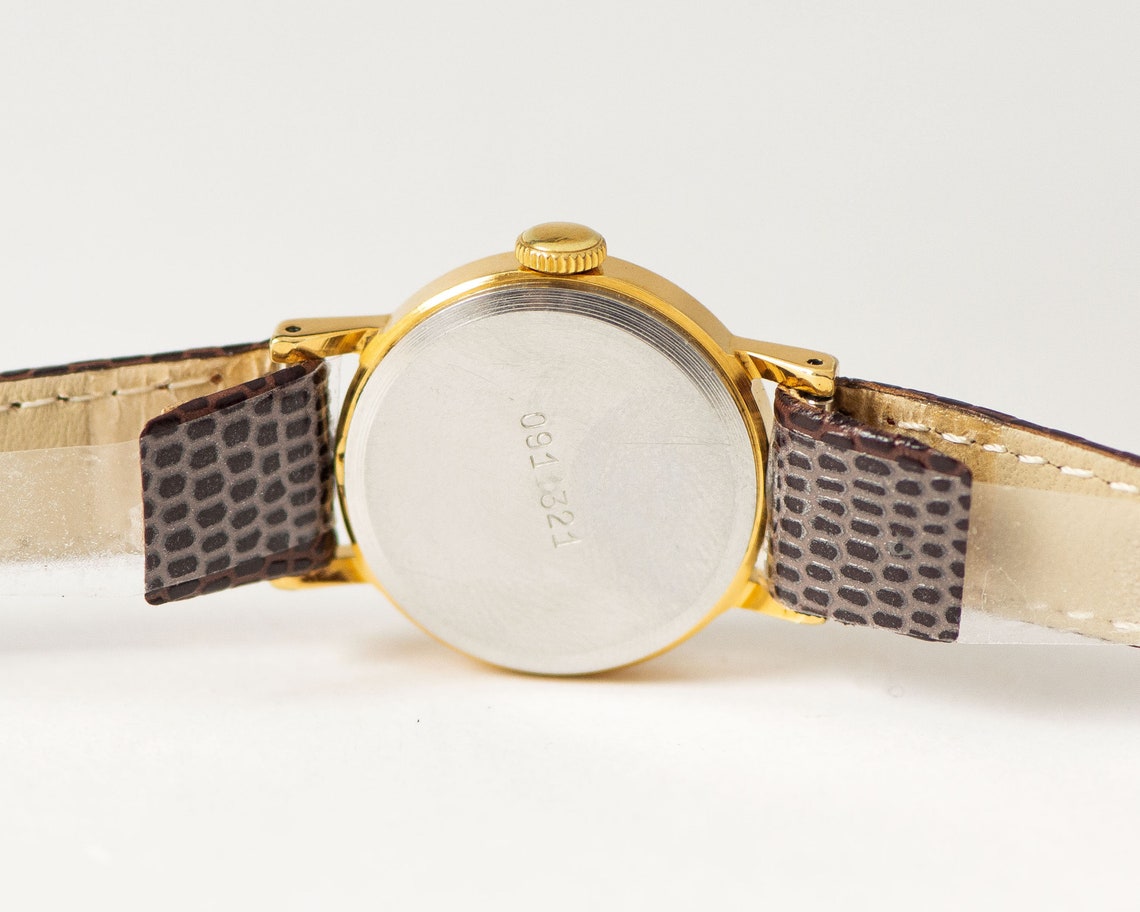 Retro Dial Women Watch Dawn With Date Window, Vintage Gold Plated Watch ...