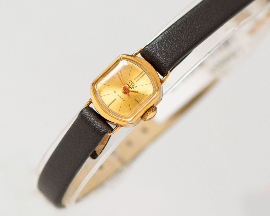 Yellow Dial Woman Watch Dawn Vintage, Tiny Gold Plated Lady Wristwatch ...