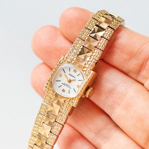 Gold Plated Cocktail Watch for Women Seagull, Vintage Ladies Watch for Parties White Dial Posh ...