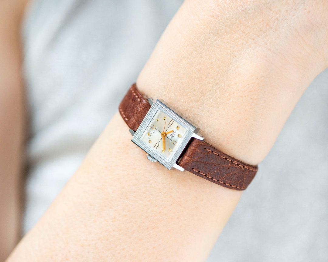 Unused Women Watch Vintage Dawn, Square Watch Lady Chic Wrist Accessory ...