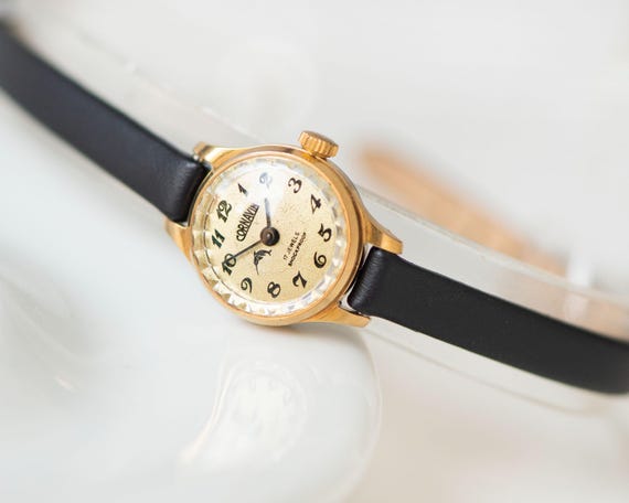 Classic lady watch Arabic numerals dial Cornavin, gol… - Gem