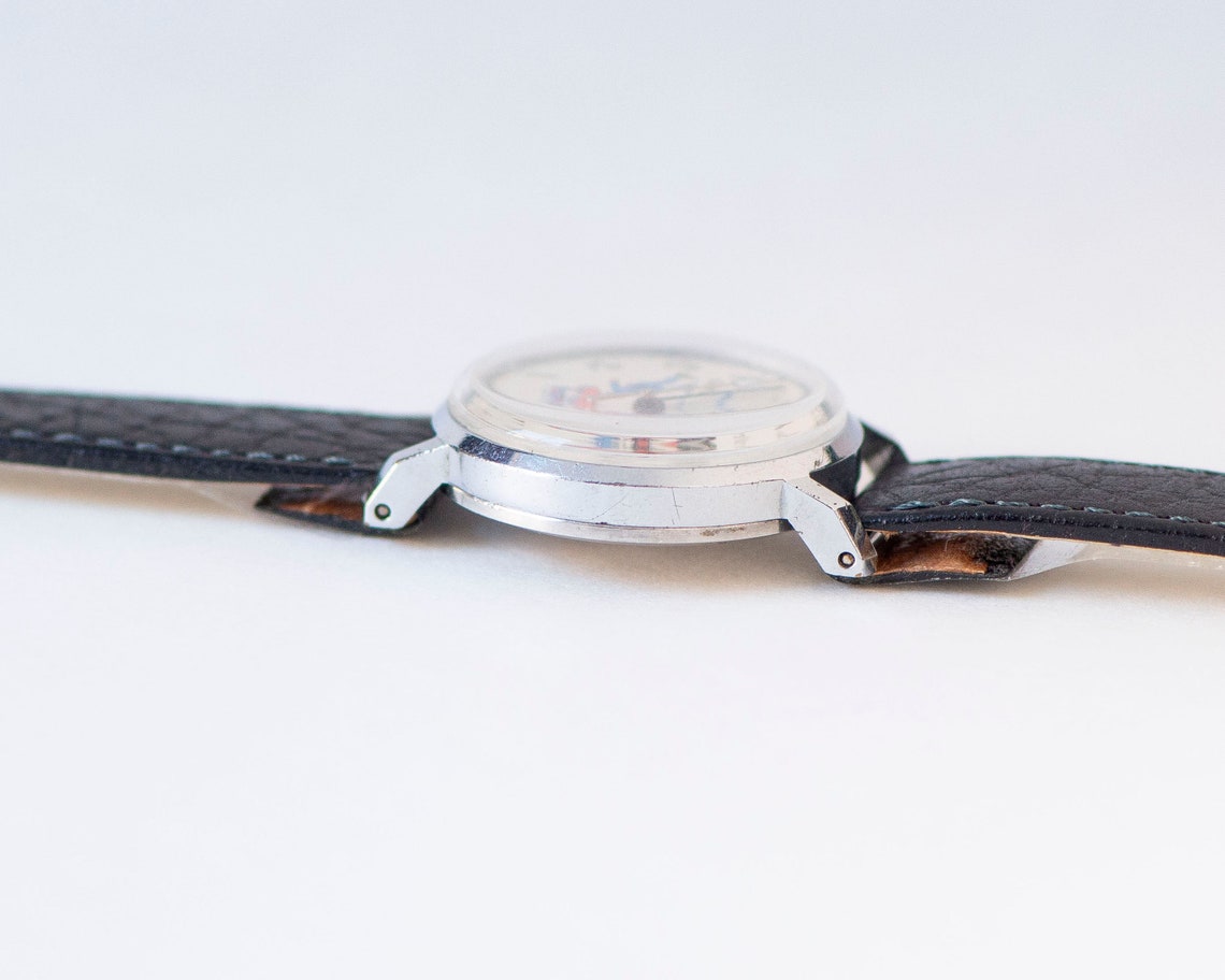 Tomboy Watch Speed Skating on Dial Vintage Women's Wrist - Etsy