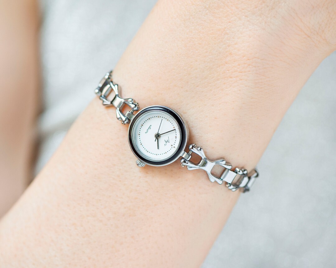 Cocktail Watch for Women Ray Quartz, Silver Shade Lady Wristwatch ...