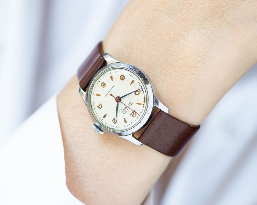 Mid Century Tomboy Wristwatch Moscow, Vintage Classic Watch Rare ...