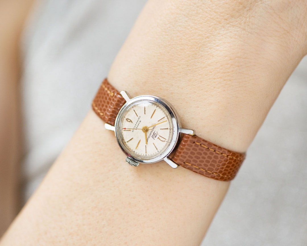 Vintage Teen Girl Wristwatch Dawn Youth, Preppy Girl's Watch Silver ...