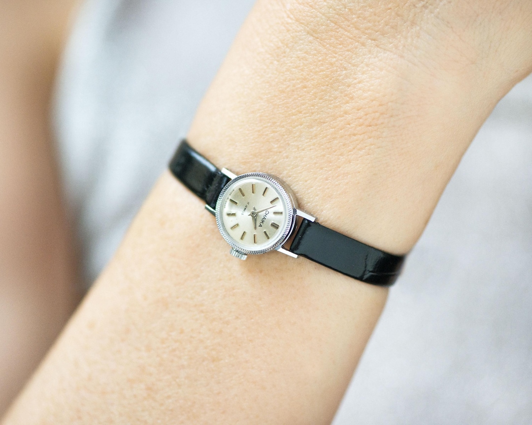 Super Small Lady Wristwatch Minimalist Seagull, Silver Shade Watch ...