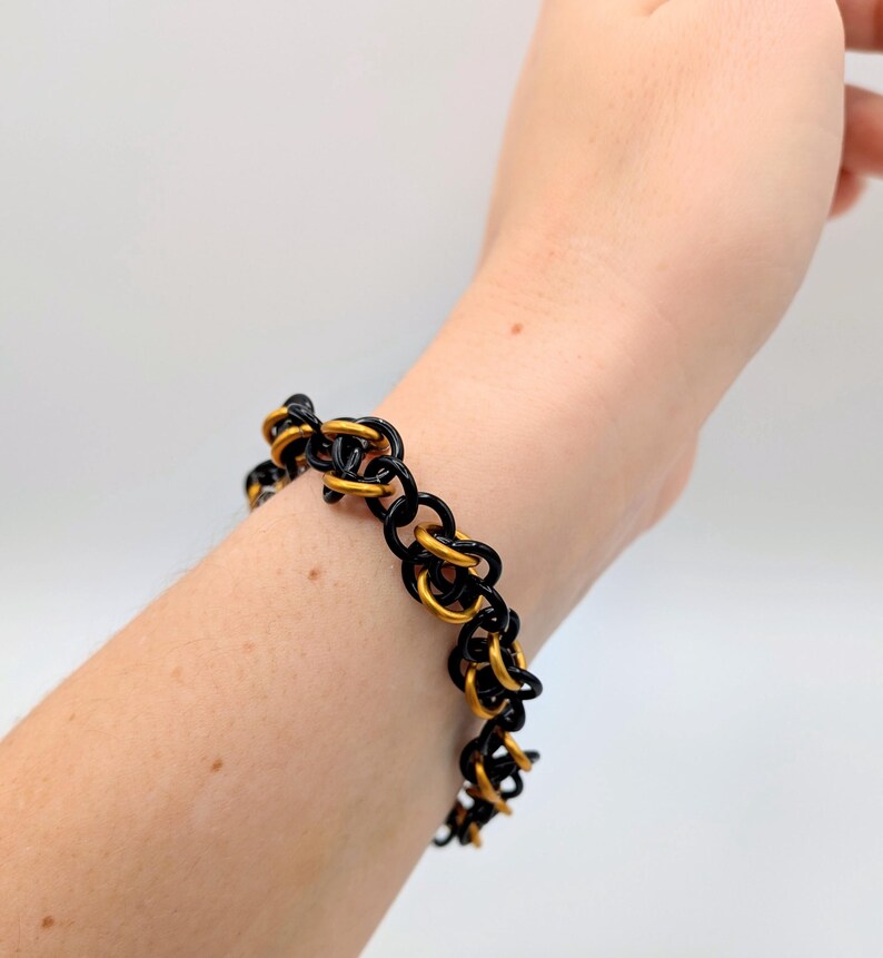 Anodized Aluminum Byzantine Modern Armor Chainmail Bracelet, Black and ...