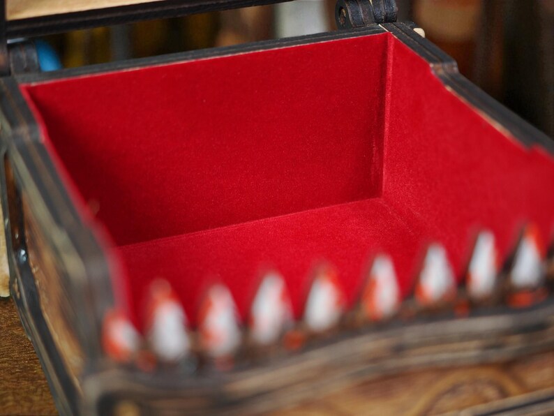 Kishin Style Mimic Dice Box – RPG Treasure Chest With Velvet Interior ...