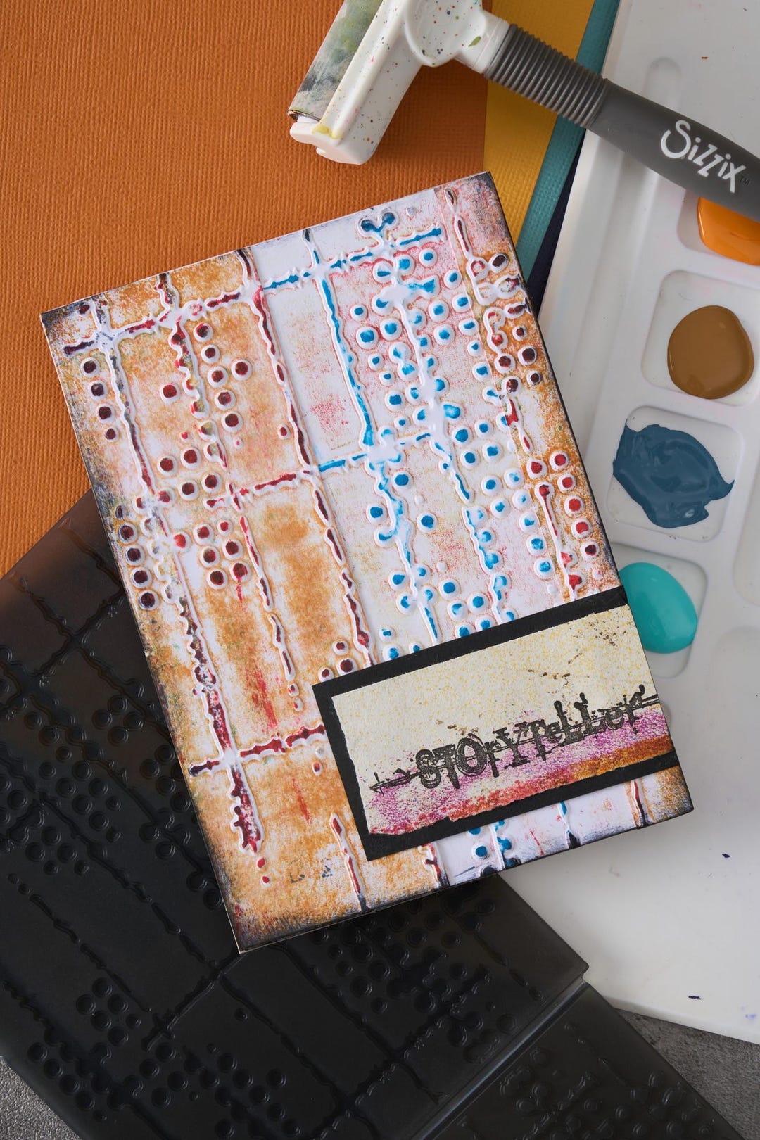 Sizzix Multi-level Embossing Folder Dot Matrix by Seth Apter-666904 - Etsy