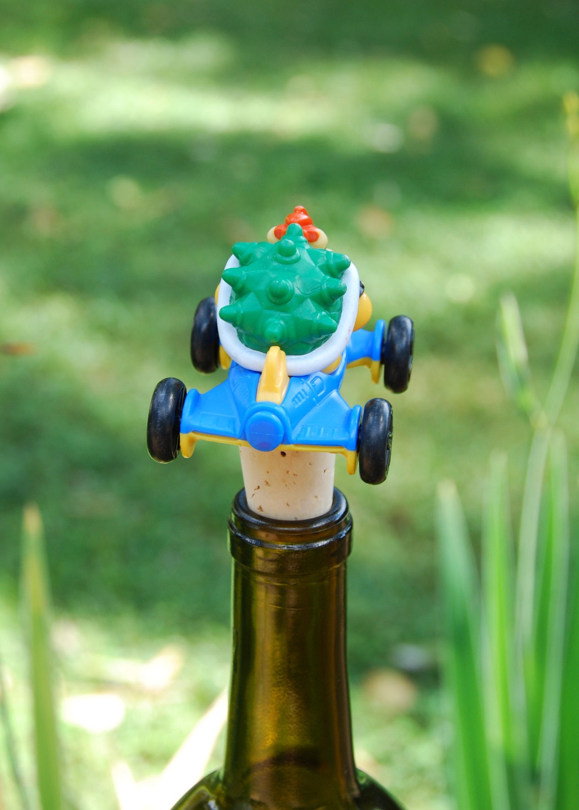 Mario Kart Wine Bottle Stoppers Mario Brothers, Luigi, Mario, Donkey ...