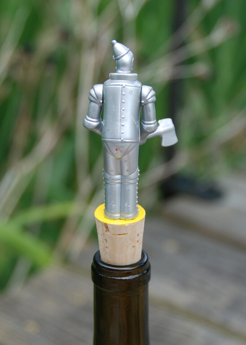 The Wizard of Oz Wine Bottle Stopper Dorothy With Toto, Scarecrow, and ...
