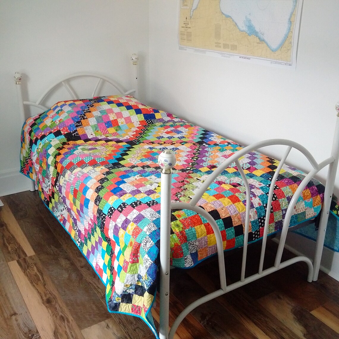 MODERN CUSTOM Scrap Patchwork Homemade QUILTS for Sale - Etsy