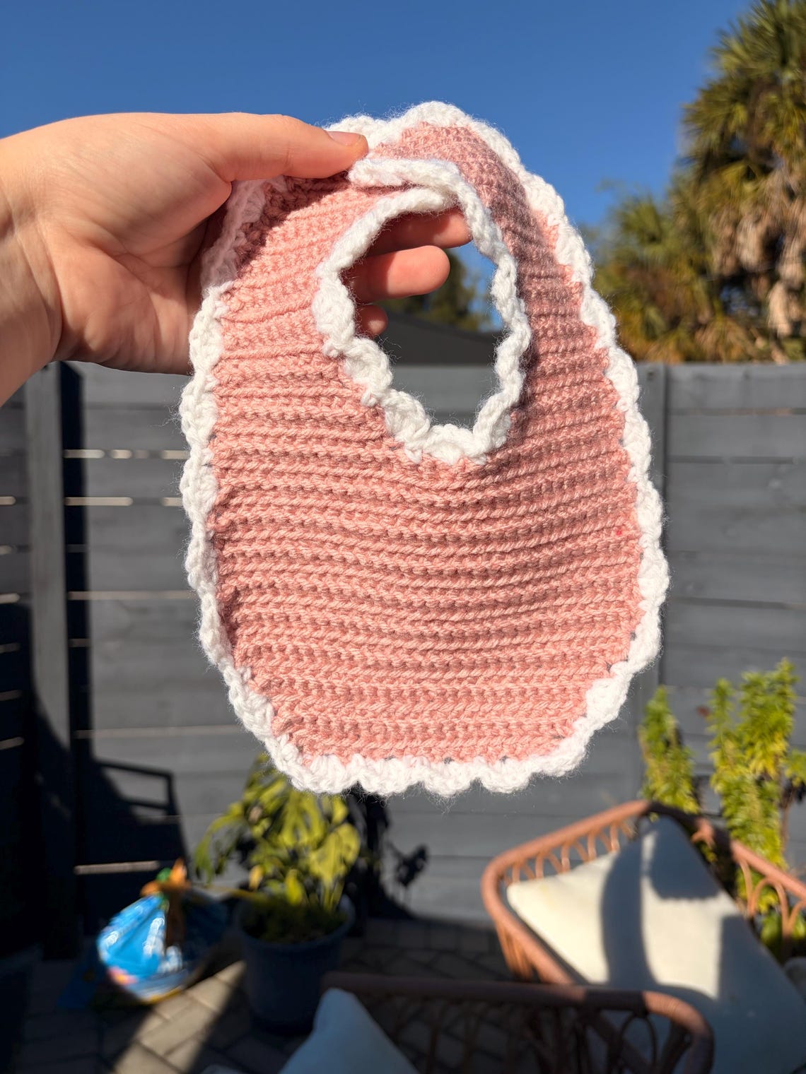 Baby Bib Easy Crochet PATTERN, Scalloped Edge Border Bibs for Babies ...