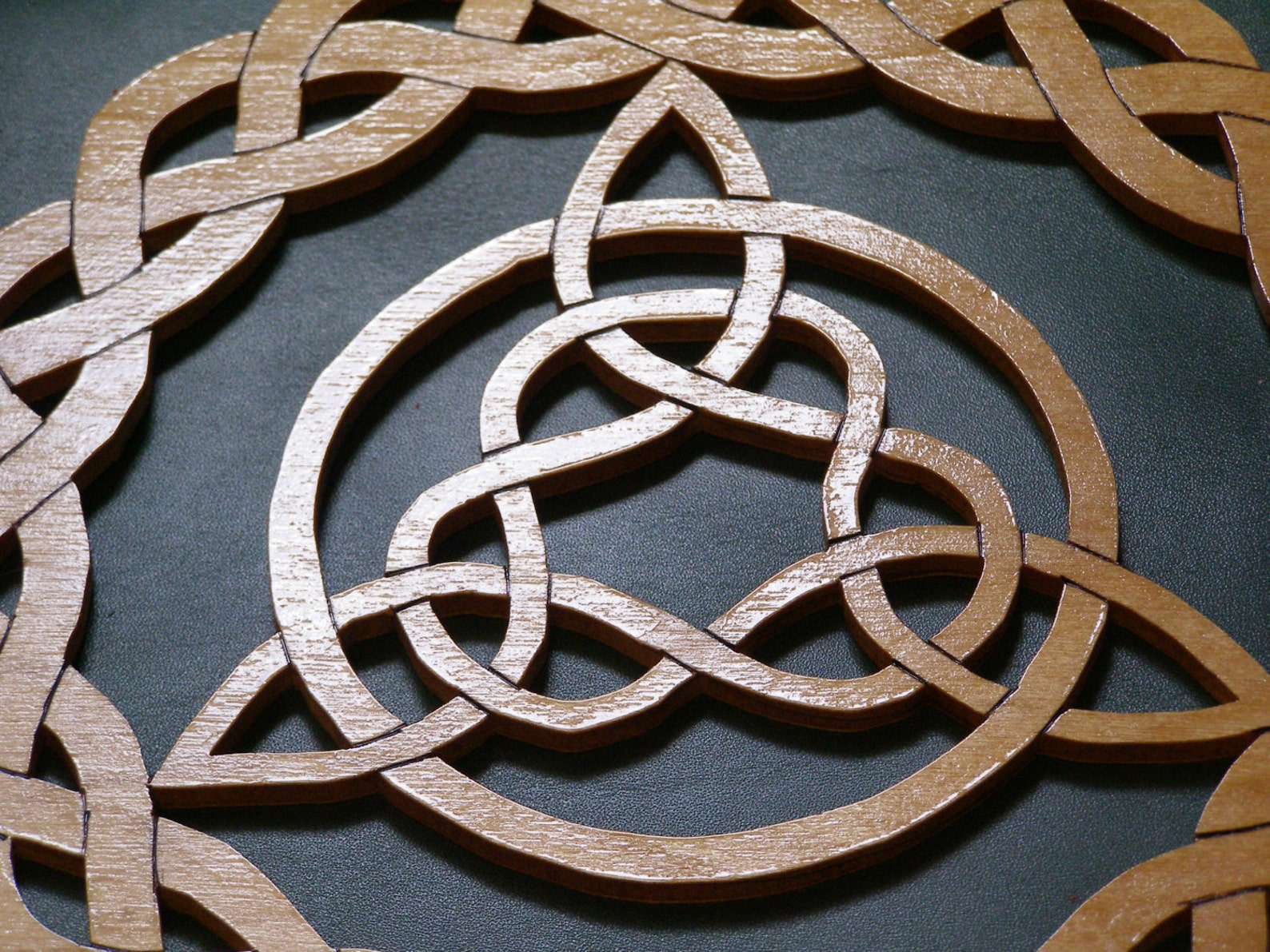 Celtic Trinity Knot - Etsy