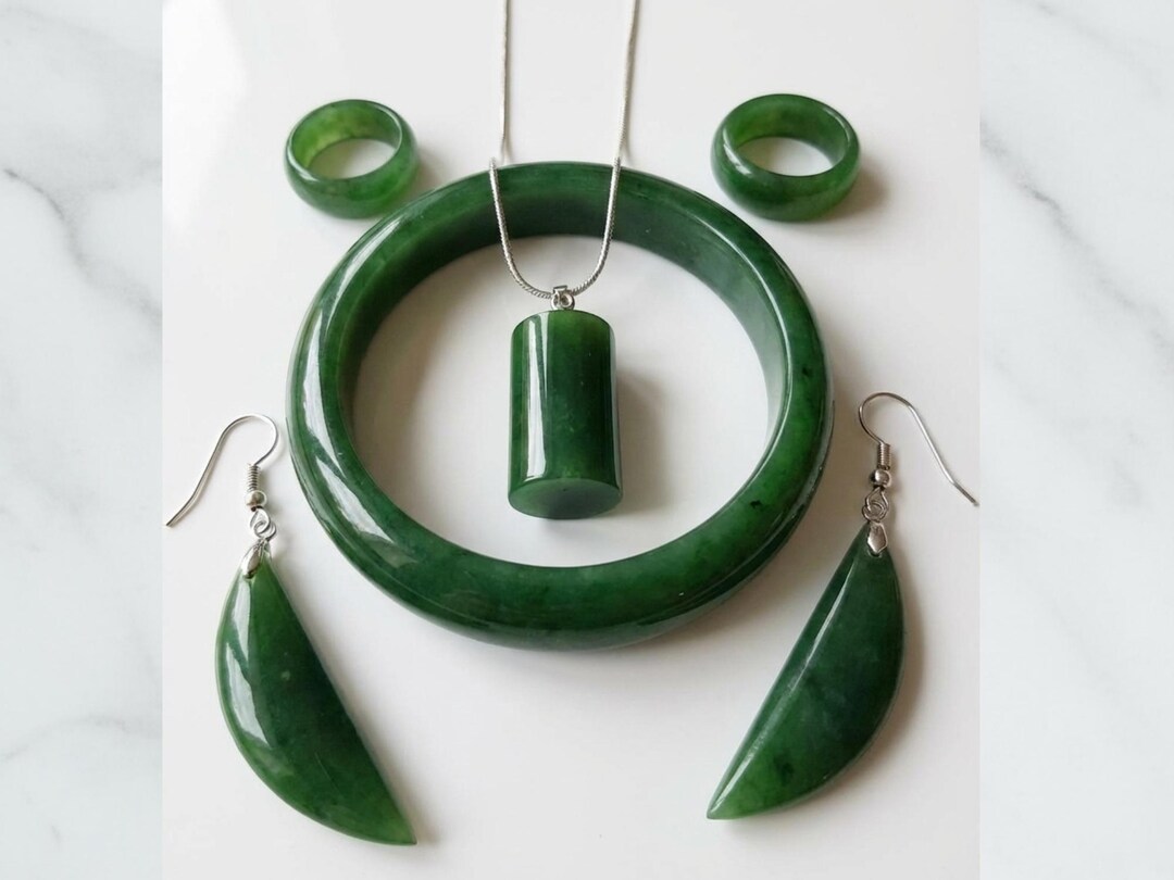 Natural Green Jade Jewelry Set – Handmade Jade Bangle, Earrings ...