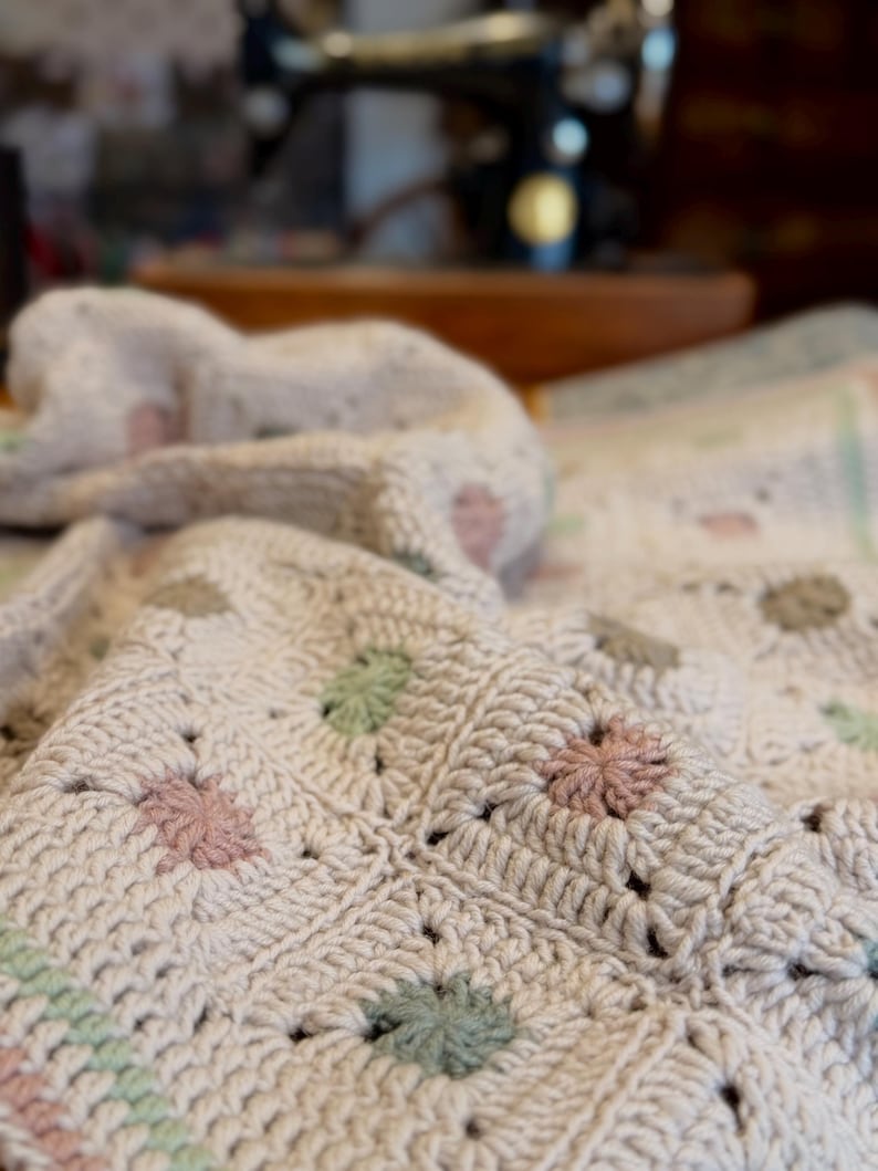 Handmade Crochet Baby Blanket – 100% Superwash Merino Wool, Neutral ...