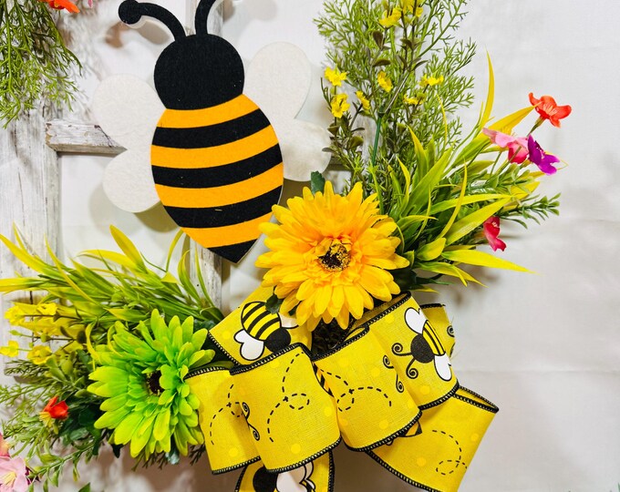 Bumble Bee Window Frame Wreath, Bumble Bee Decor, Kitchen Wall Decor ...