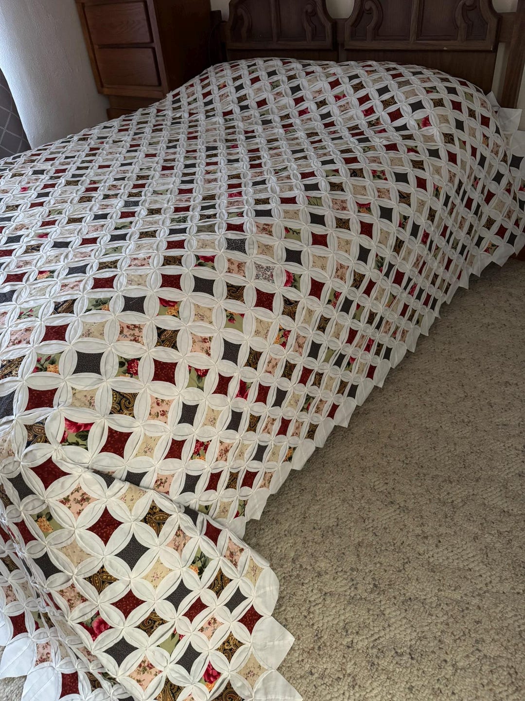 King, Amish Quilt, Handmade, Red Cathedral Windows, Modern Quilt ...