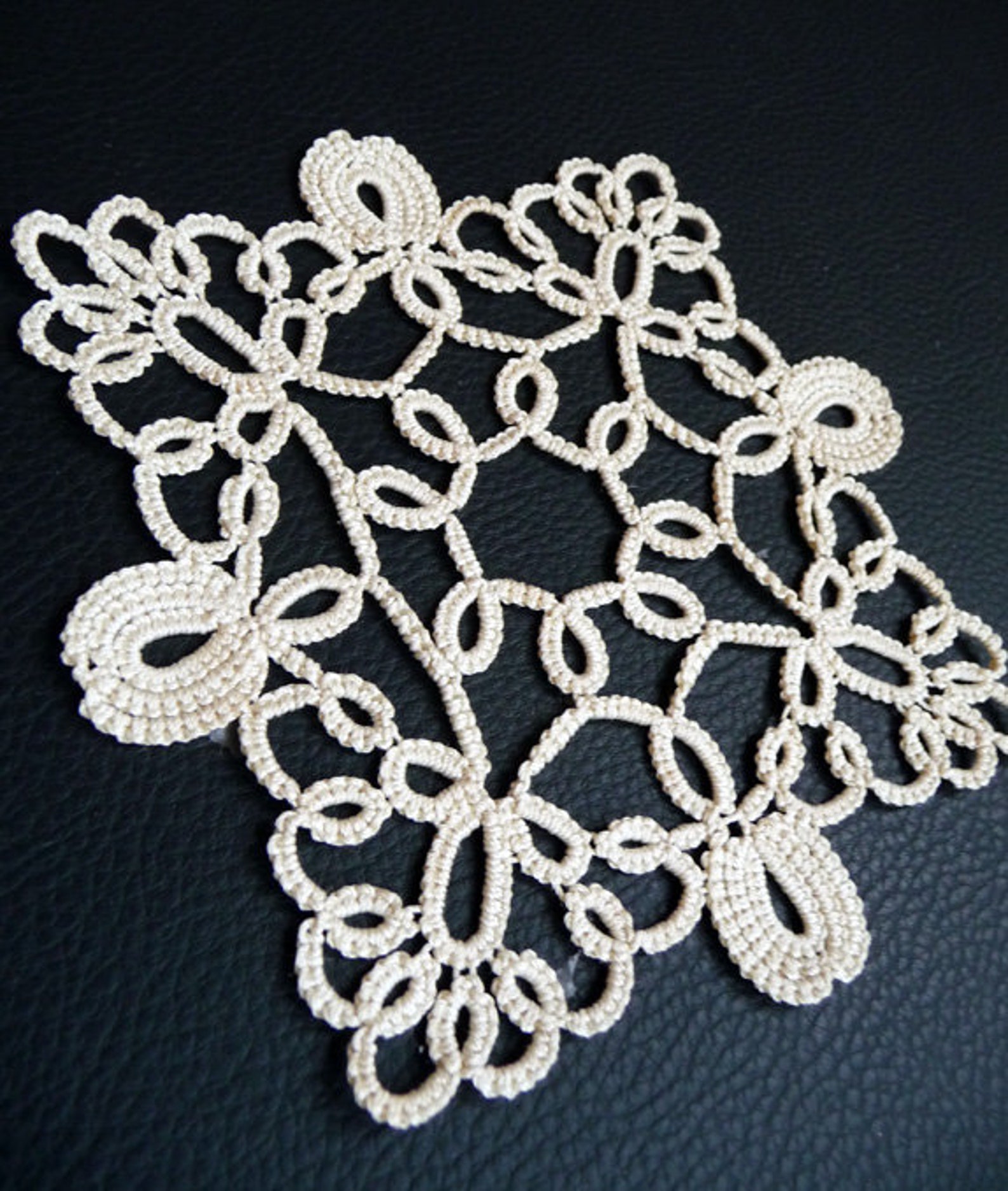 Needle Tatting Pattern Square Doily Diana, PDF Tutorial - Etsy