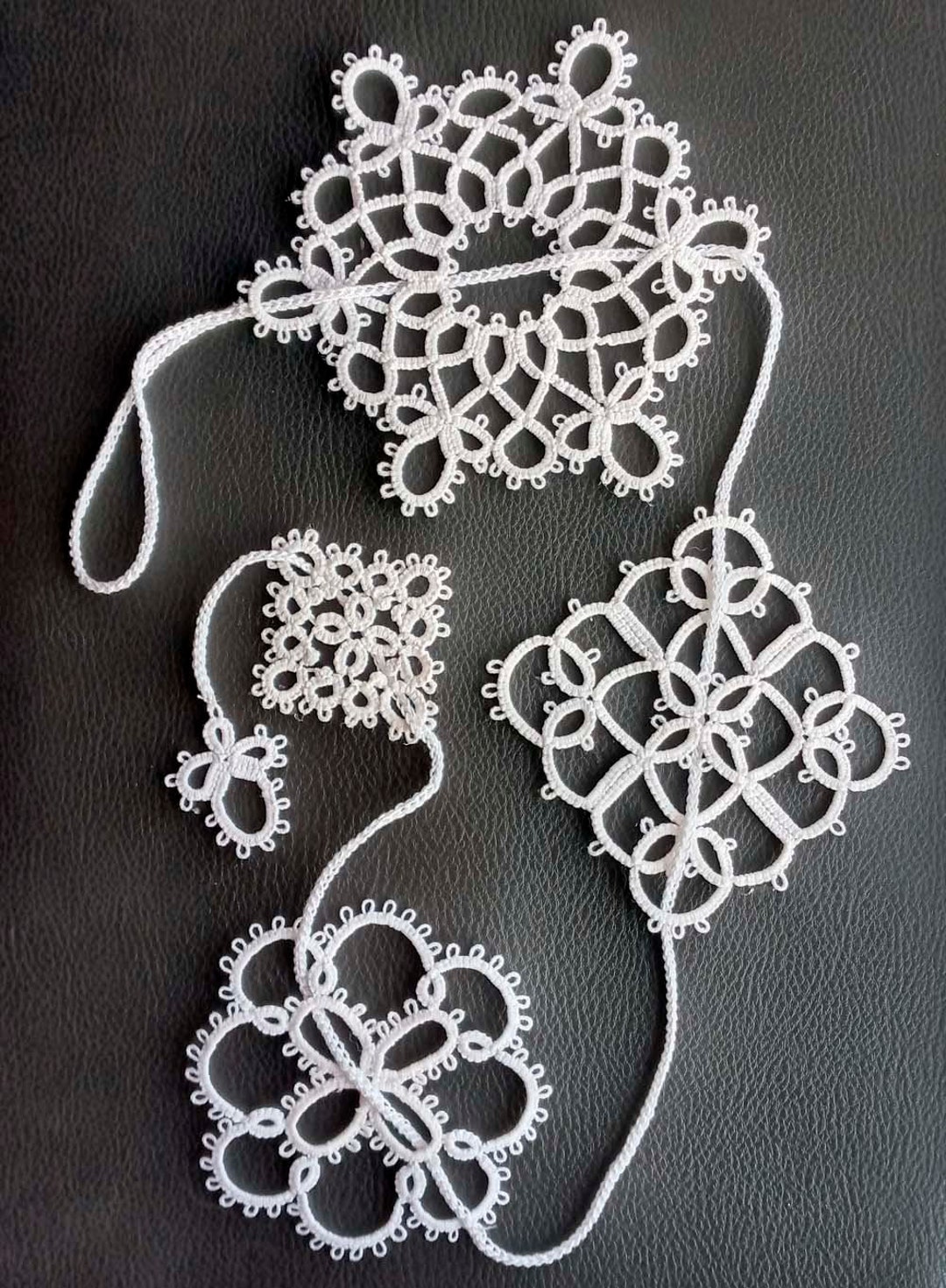 PDF & Video Needle Tatting Snowflake Garland Pattern, 5 Snowflakes ...