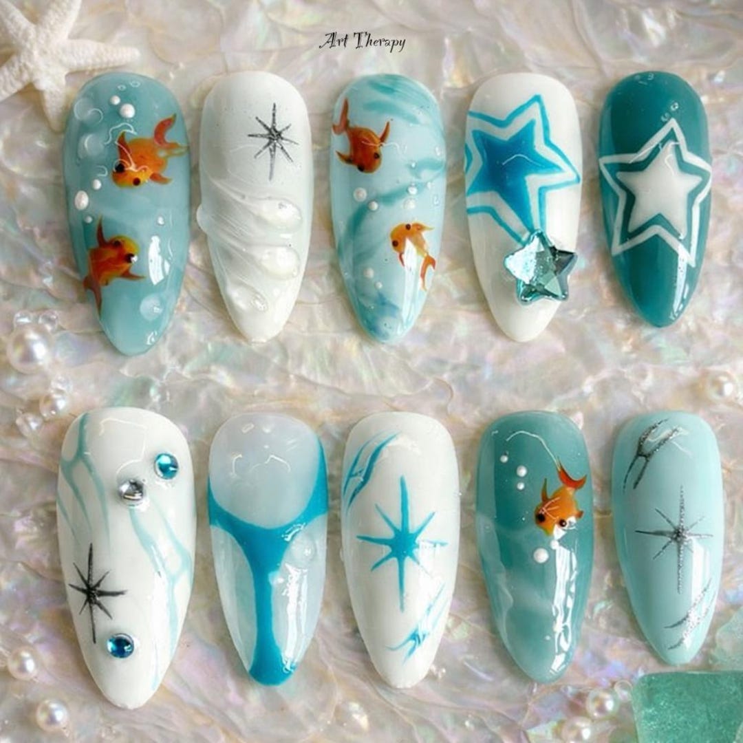 Goldfish Press on Nails | Teal Starfish, Crystal Accent, Summer Beach ...