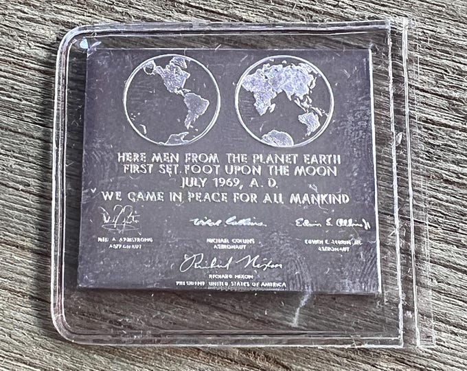 Vintage Apollo 11 Commemorative 1969 Moon Landing Miniature 999.9 ...