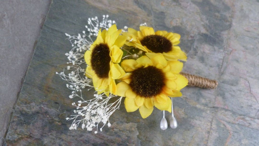 Sunflower Boutonniere, Button Hole With Baby's Breath - Etsy