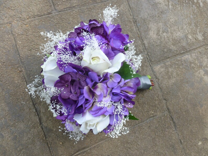 Purple Plum Hydrangea Rose Bouquet With Baby's Breath - Etsy