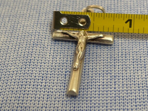 vintage Sterling tubular Jesus Cross pendant, Vintage… - Gem