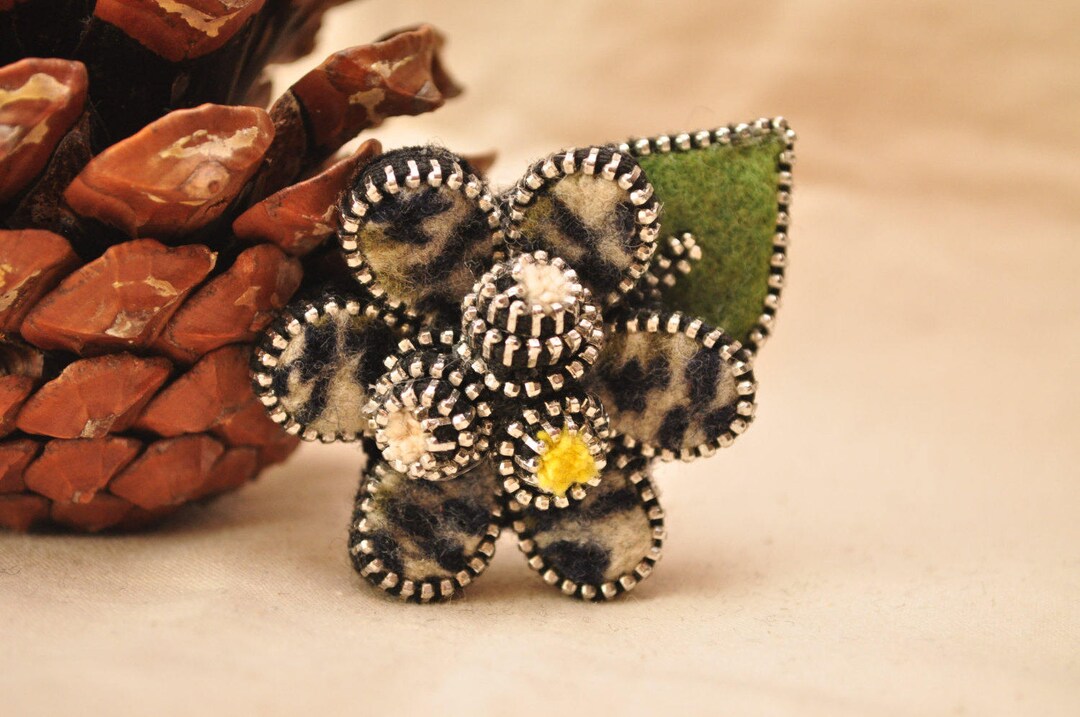 Wool Felt Brooch Unique Zipper Pin Wool Flower Brooch Felt Wool Brooch ...