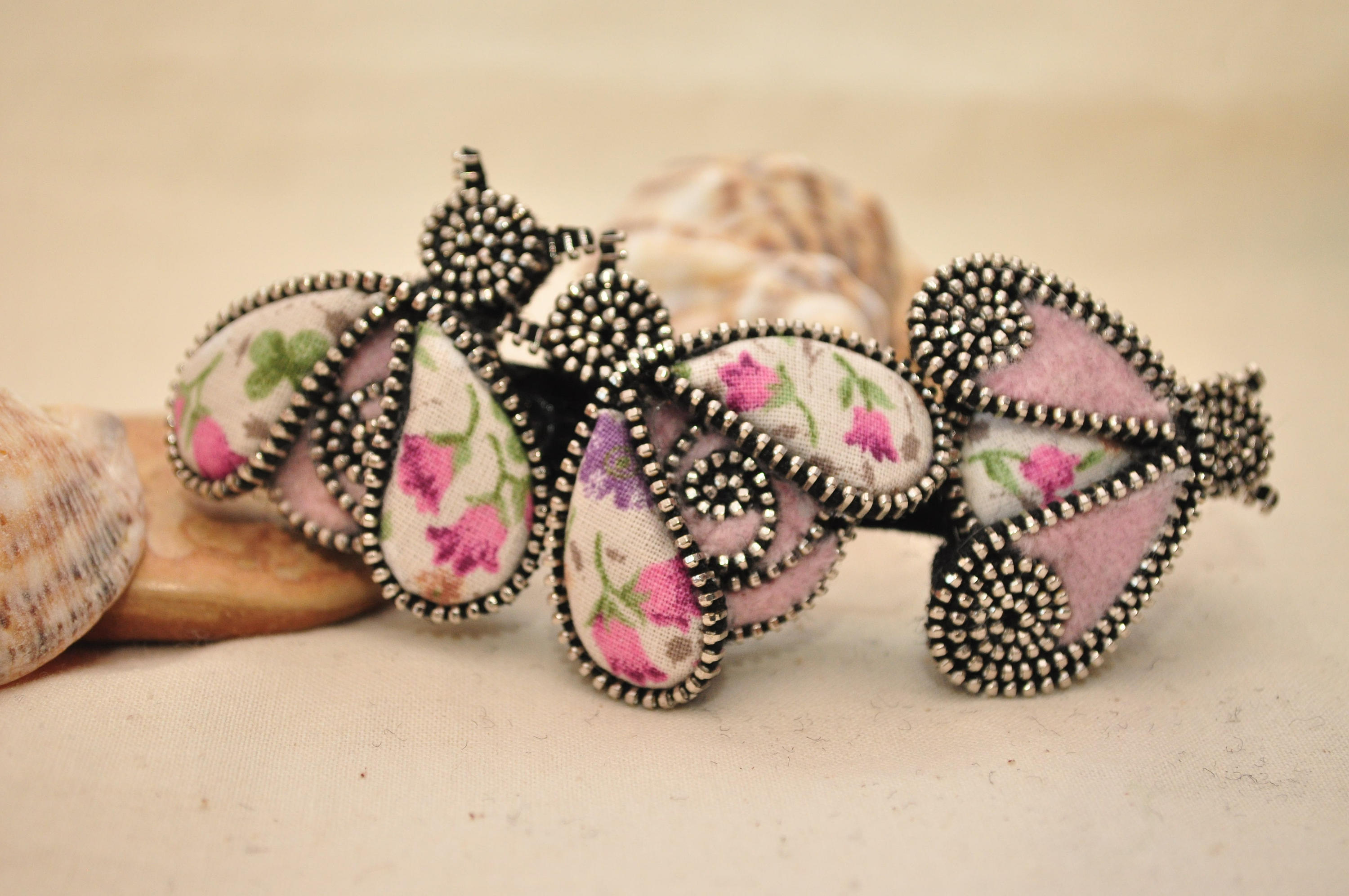 Bug Hair Clip Woman Zipper Jewelry Romantic Clip for Woman Artisan ...