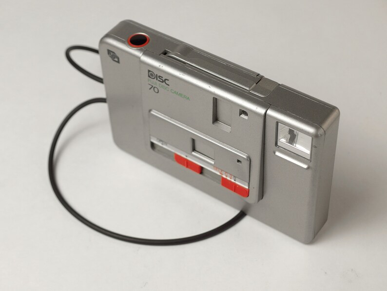 Fuji Disc 70 Ultra Slim Retro-futurist Camera, Japan, 1983 - Etsy