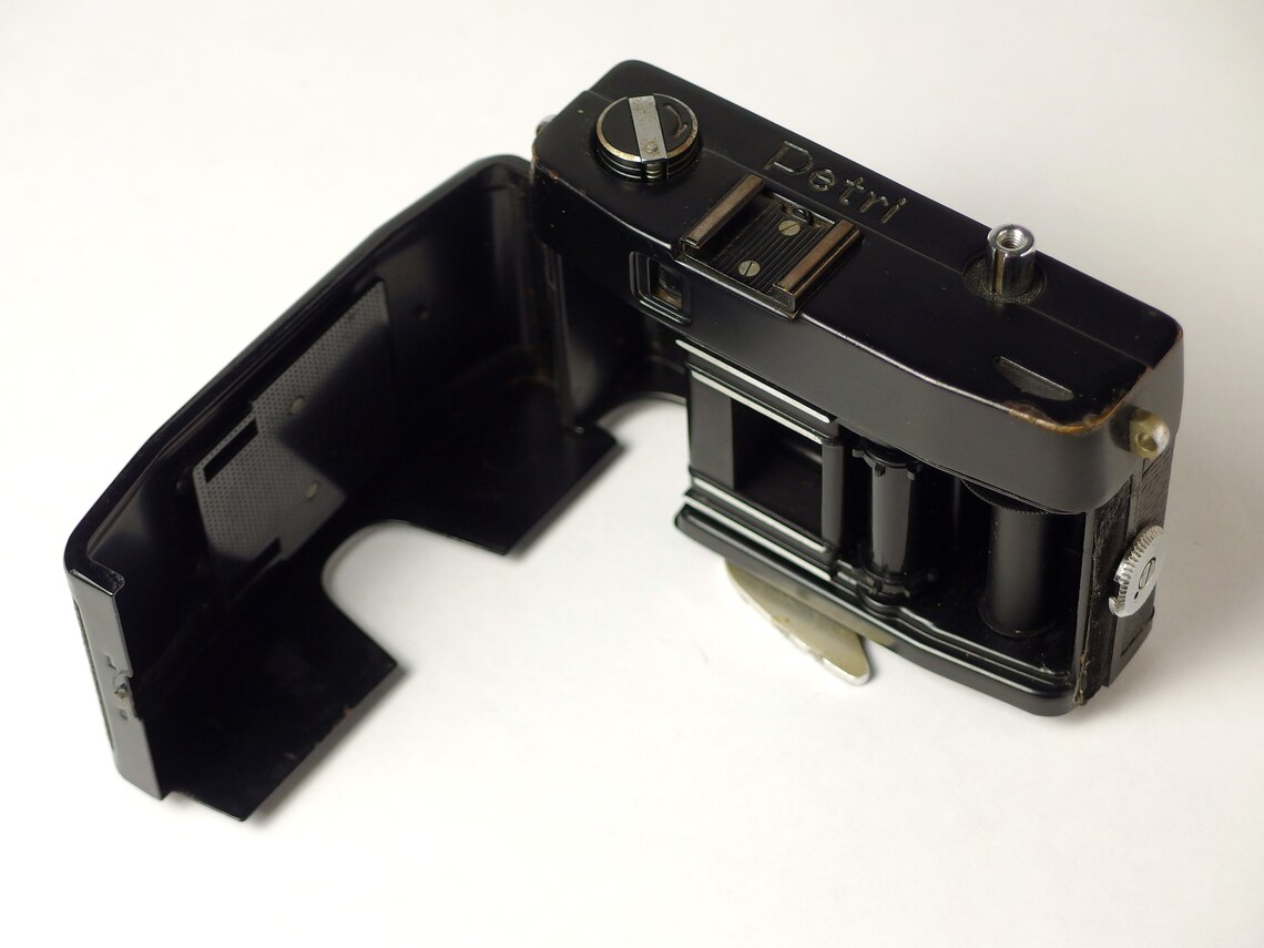 Petri 7 Half, Rare Black Ultra Compact 35mm, 1963 Display or Repair - Etsy