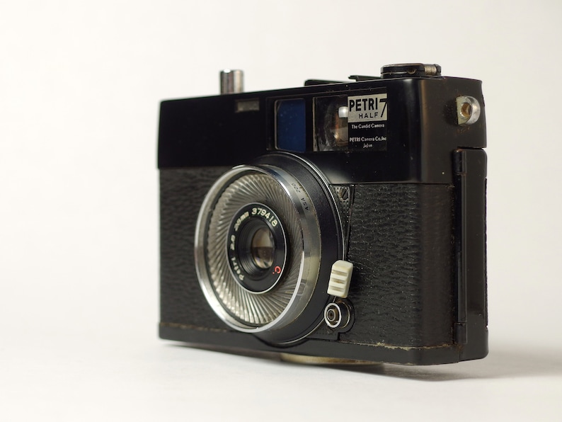 Petri 7 Half, Rare Black Ultra Compact 35mm, 1963 - Display or Repair ...