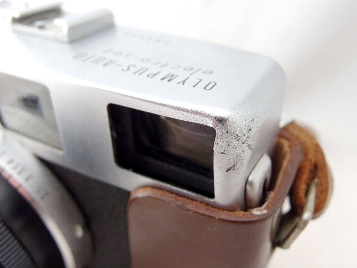 Olympus Auto Electro-set, Modernist 1950's Rangefinder for Display or ...