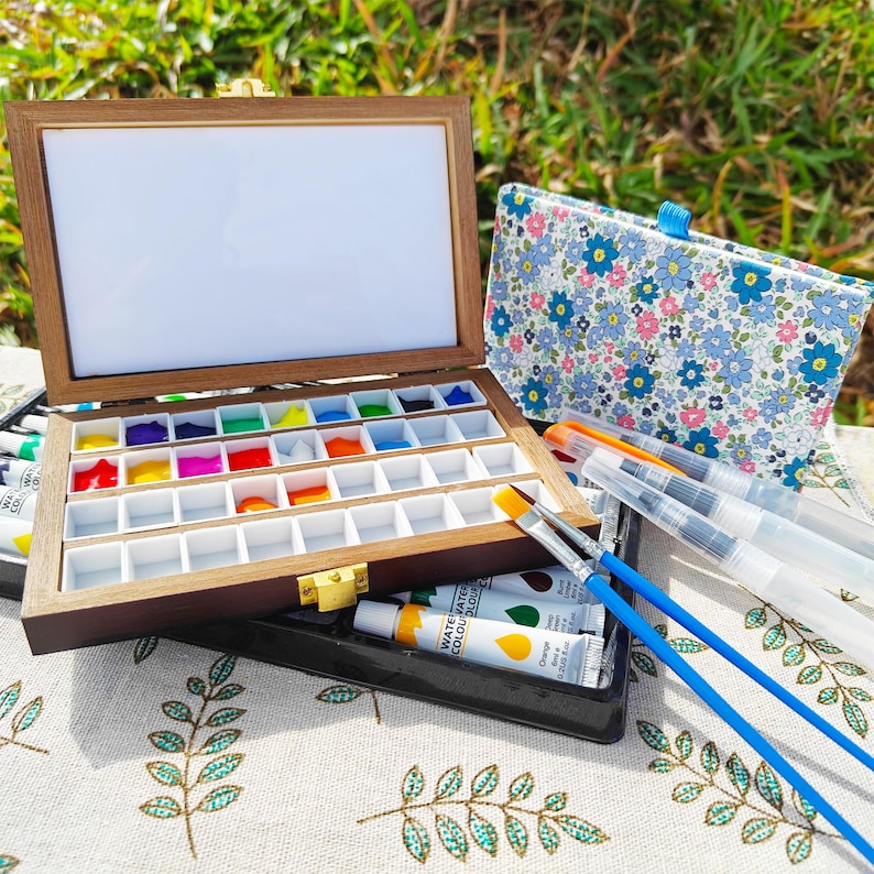 Custom Engraved Watercolor Painting Kit for Travel and Outdoor ...