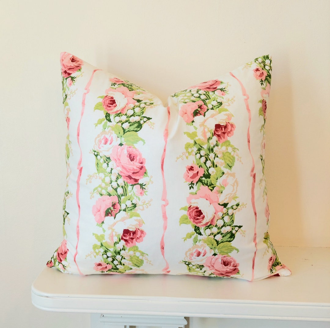 Colefax Fowler Lymington Chintz Pillow Cover, Vintage Chintz, English ...
