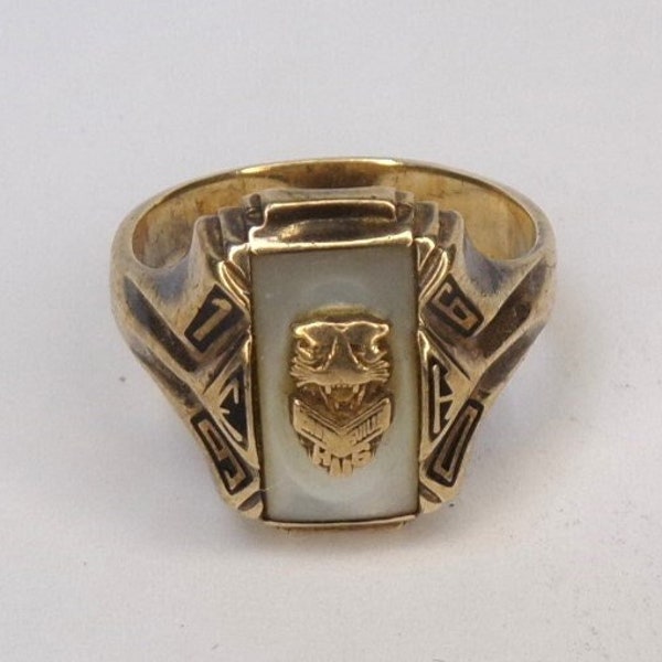 Vintage Class Ring - Etsy