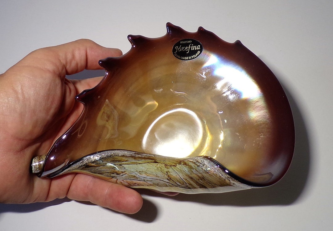 Vintage Glass Art Conch Shell Bowl by Jozefina Krosno of Poland. 7.75 ...