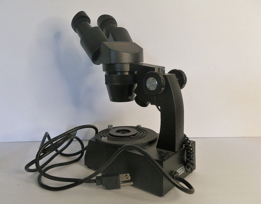 Gemstone Microscope by Gemoro, Elite 1030, With Dust Cover. Nice ...