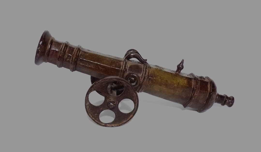 12" Bronze Cannon, VOC Dutch East Indian Company Model Cannon With ...