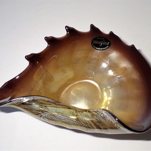 Vintage Glass Art Conch Shell Bowl by Jozefina Krosno of Poland. 7.75 ...