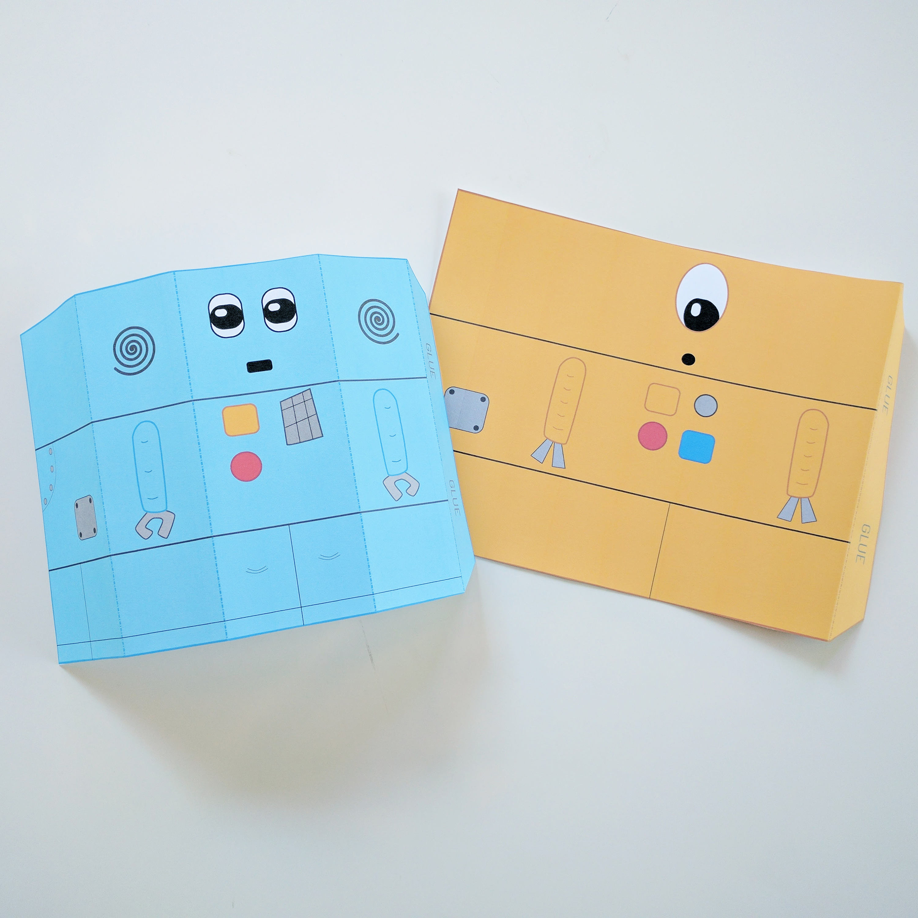 Large Papercraft Robots - Etsy