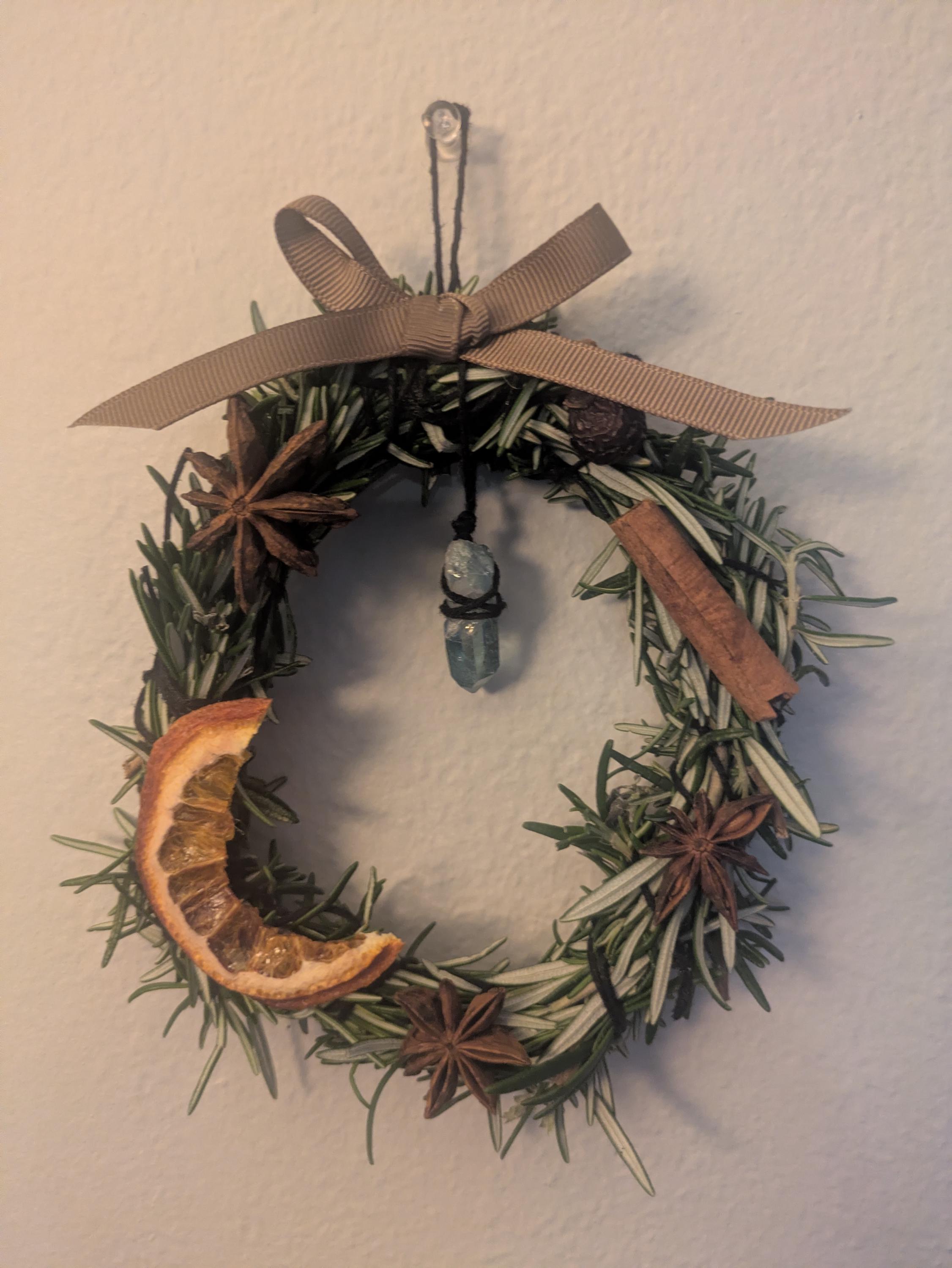 Mini Rosemary Citrus Herbal Wreath With Cinnamon, Star Anise & Crystal ...